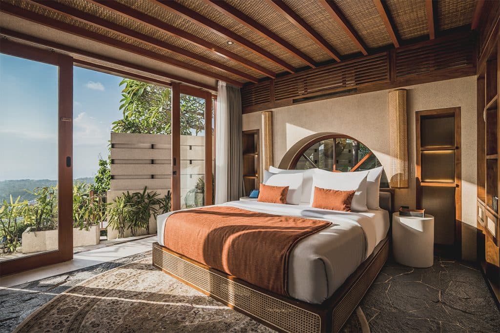 Romantic Villas in Uluwatu: Top Picks for Couples in Bali